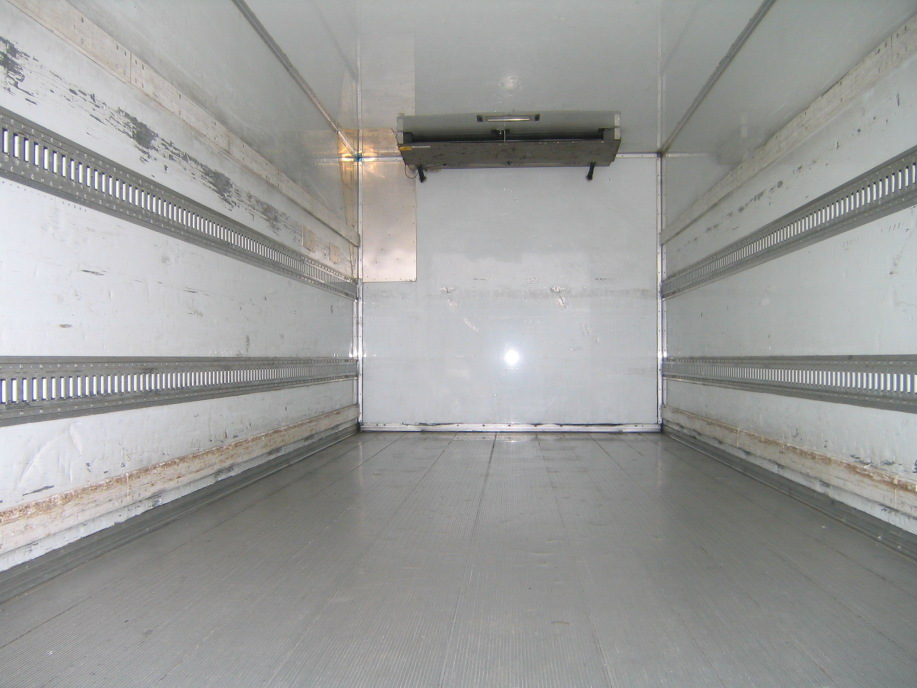 有限会社ISオート 商品紹介